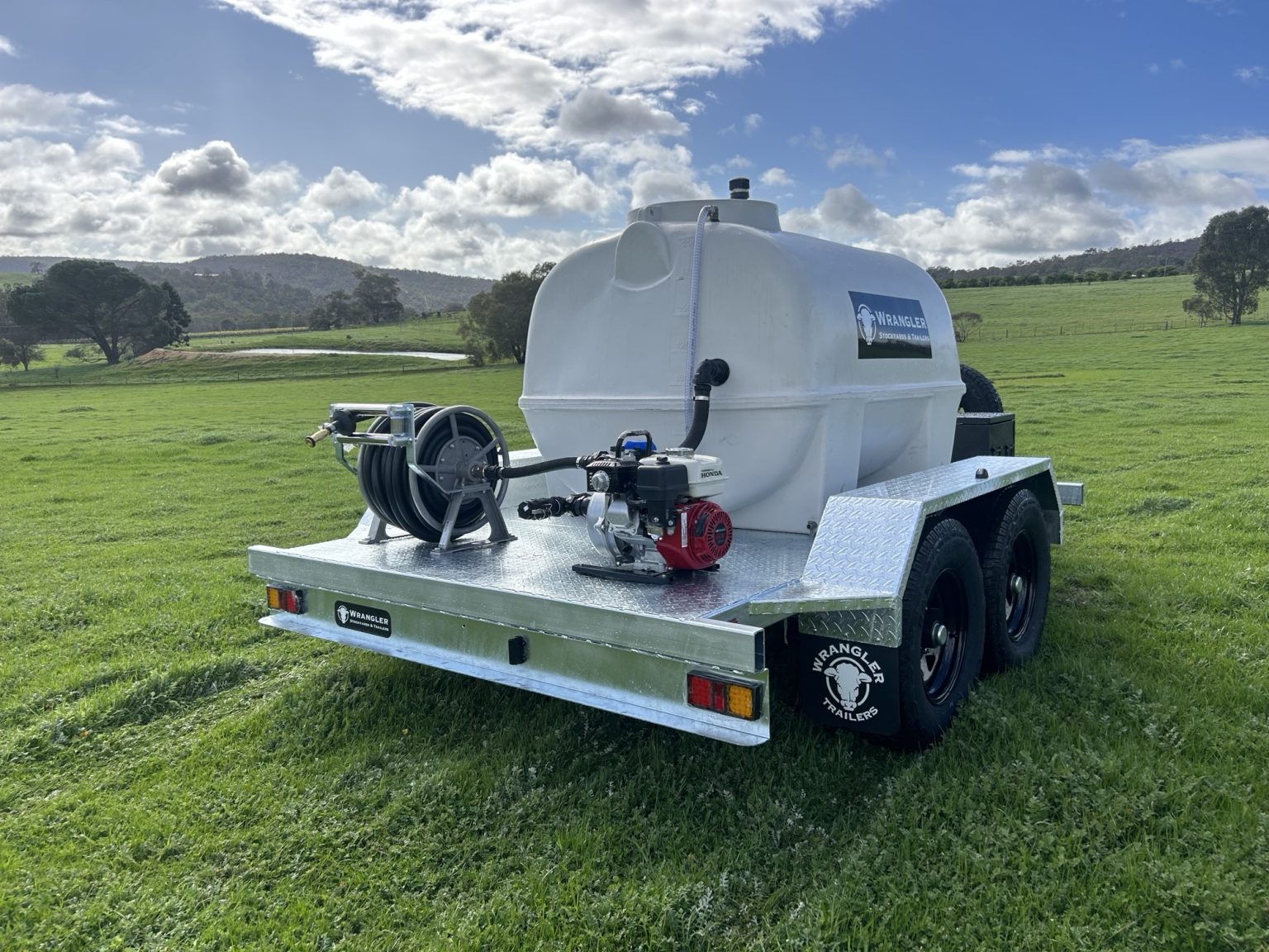 Wrangler 2,000L Fire Fighter Trailer | Water Tank Trailer