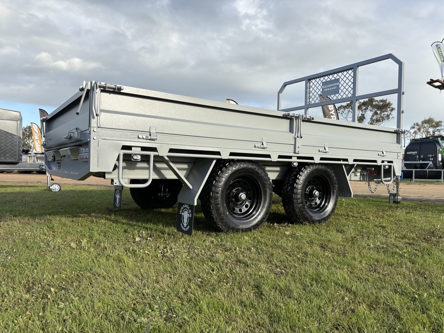 Powder Coated Flat Top Tipper Trailers Perth