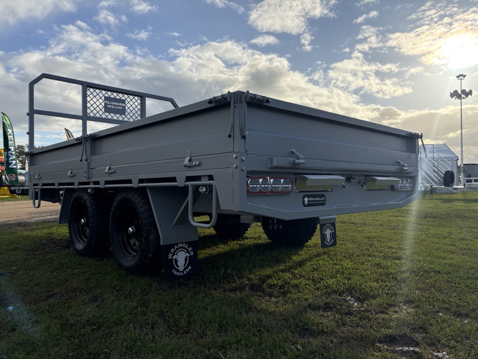 Powder Coated Flat Top Tipper Trailers Perth